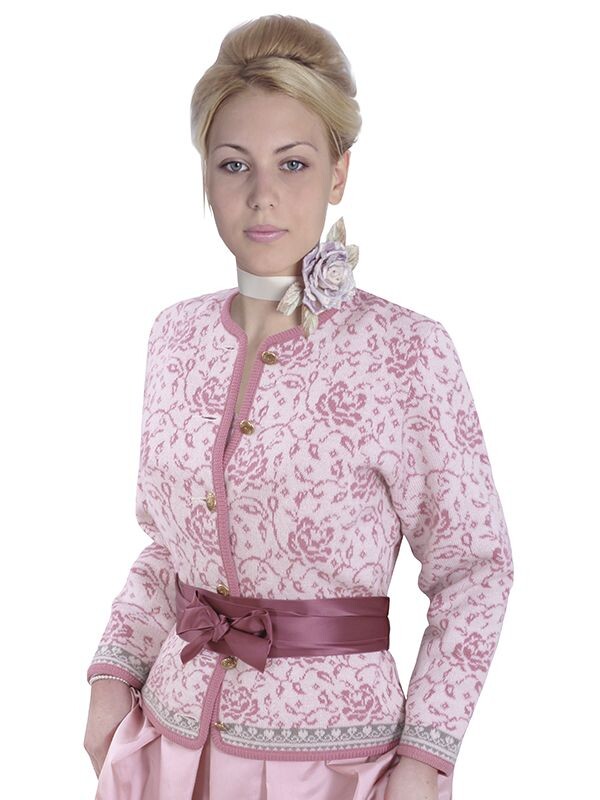 Trachtenmode + Trachtenshop Online - edle Dirndl & Trachten